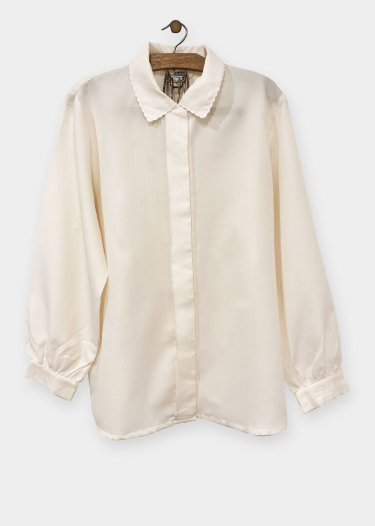 Cream Long Sleeve Embroidered Blouse – Jimmy Buffalo